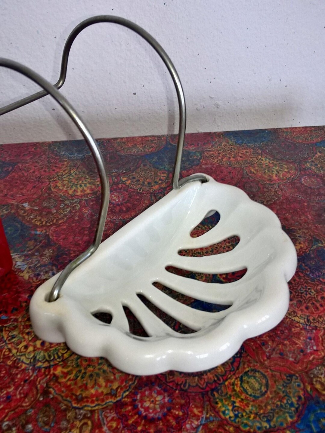 Antique Hanging Soap Dish Made of Porcelain *wishy-washy* Live Vintage ...