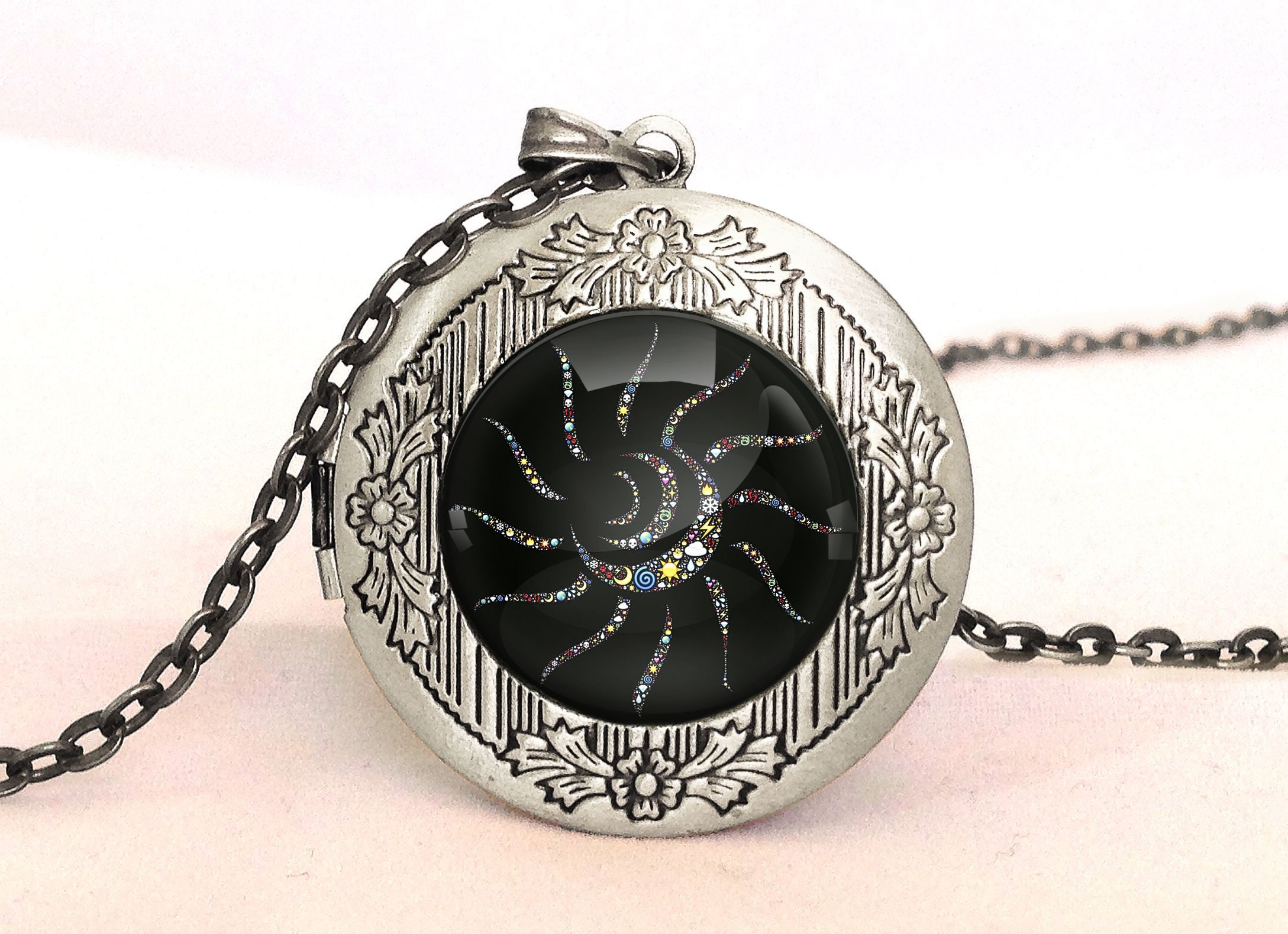 Stained Glass Sun Locket, 0830LPOS - Etsy UK