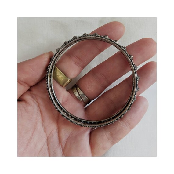 Vintage Silver Bangle - Gem