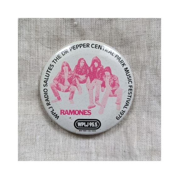 RARE Vintage 1979 WPLJ Ramones Concert Pin - Gem