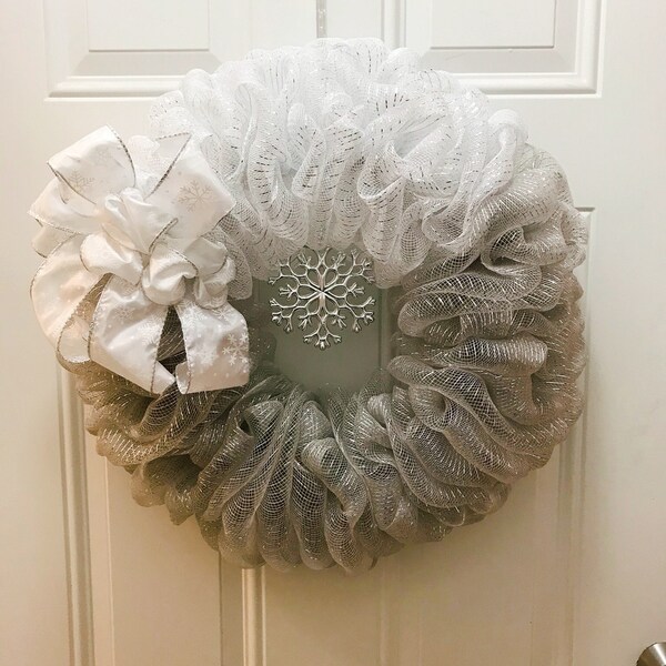 Silver Wreath - Etsy