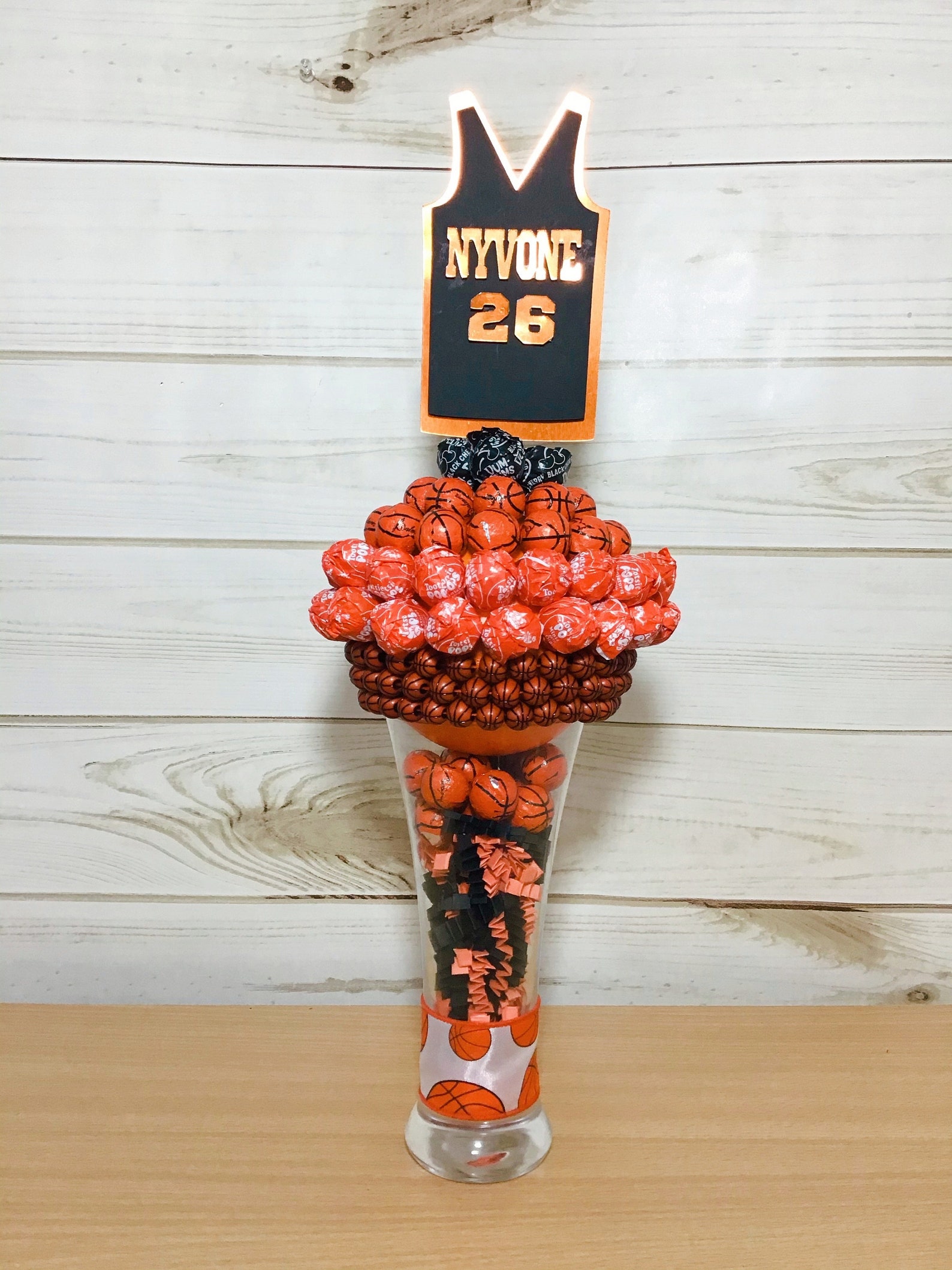 1217 BASKETBALL LOLLIPOP/CHOCOLATE Centerpiece Basketball | Etsy