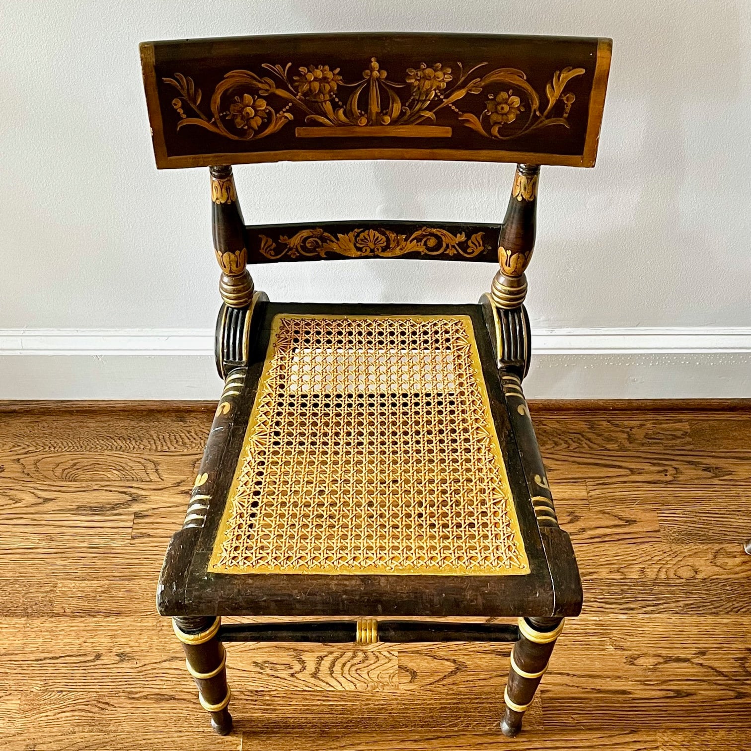 Pair of Baltimore Fancy Chairs With Painted Neoclassical Decoration ...