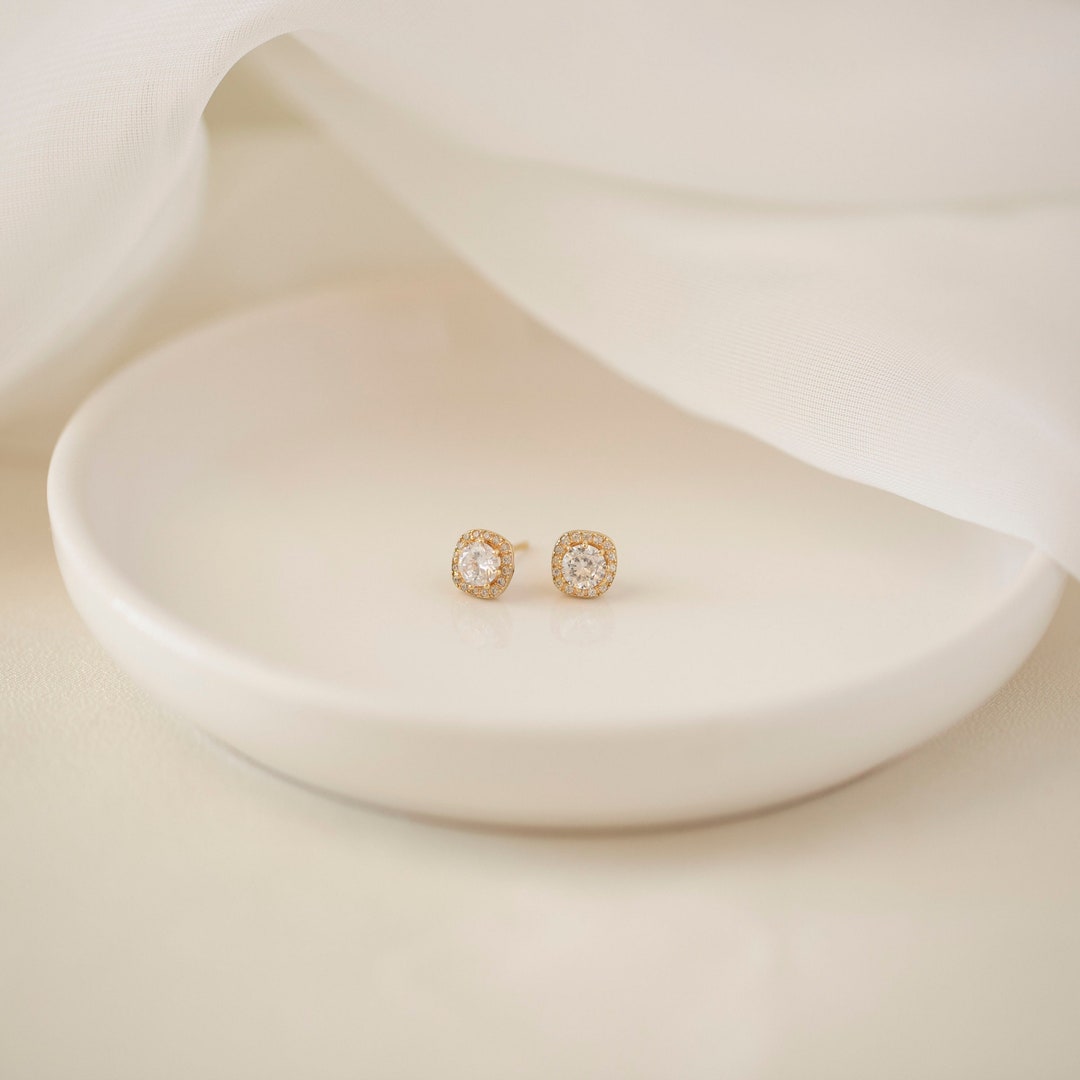 Sterling Silver Halo Stud Earrings: Crystal Accent Everyday Jewelry - Etsy