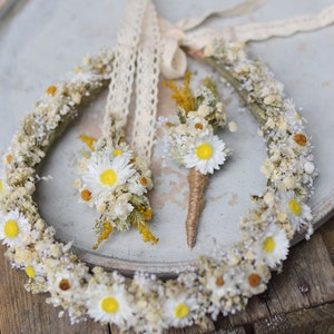 Daisy Wedding Buttonhole, Woodland Dried Boutonniere, Vintage or ...