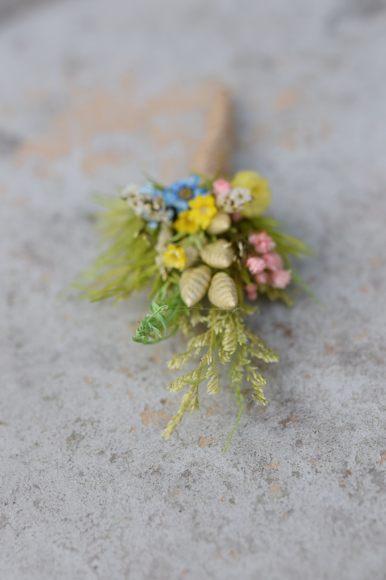 Meadow Buttonhole , Folk Wedding Boutoniere , Colourful Wedding ...