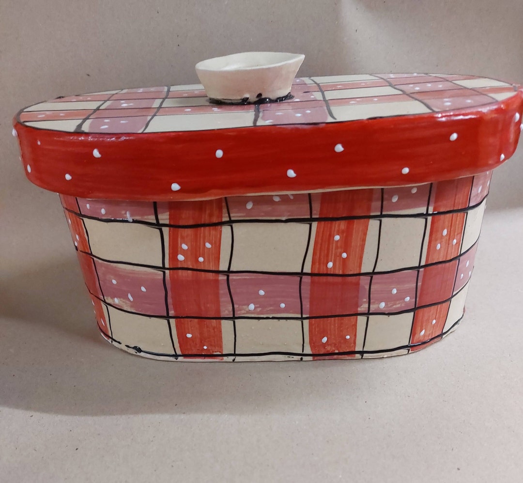 Small Oval Bread Bin for Singles, Ceramic Bread Box in a Red Checkered ...