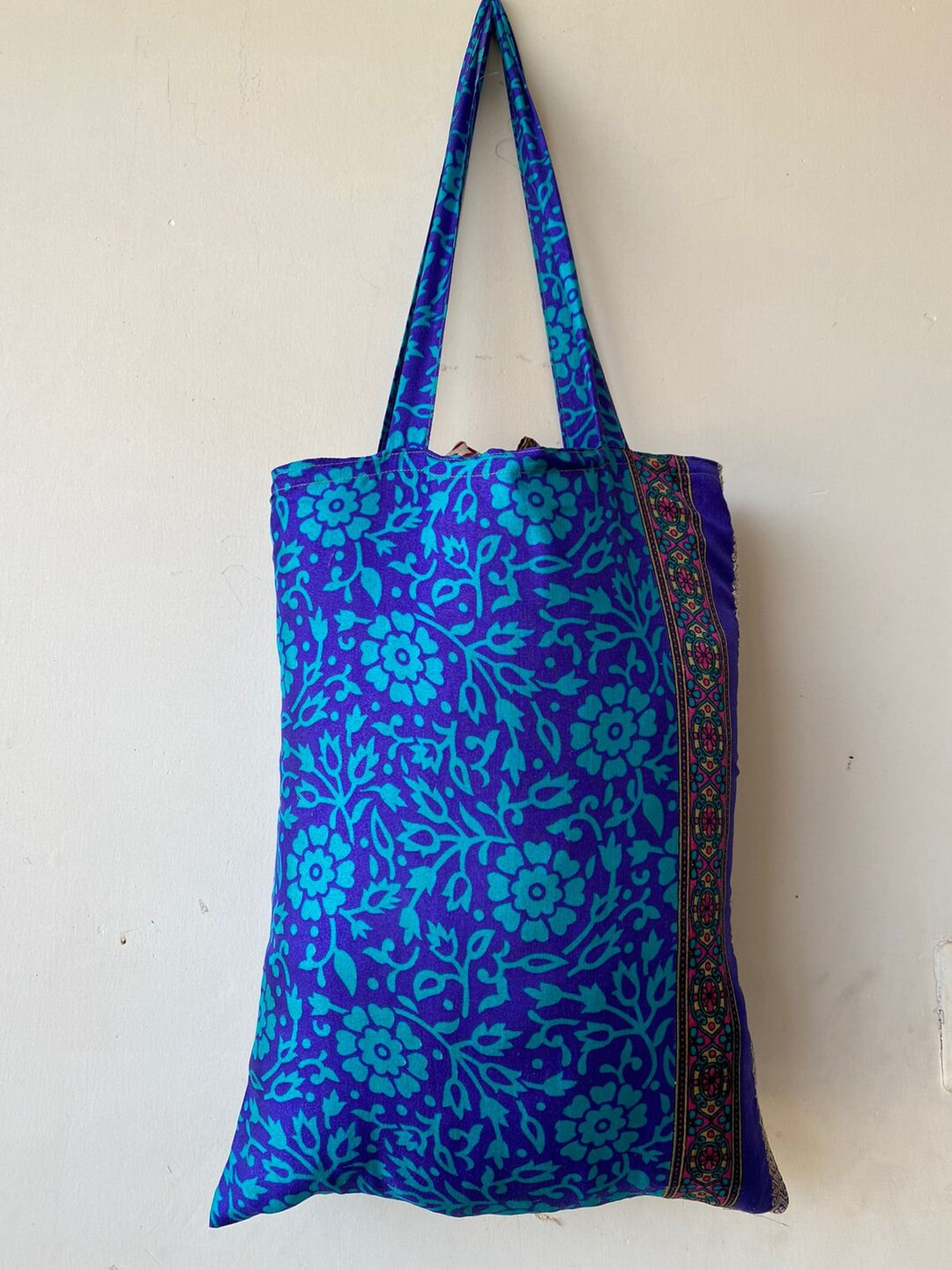 Reversible Silk Bags, Recycled Silk Carry Bags, Handle Bags, Packaging ...