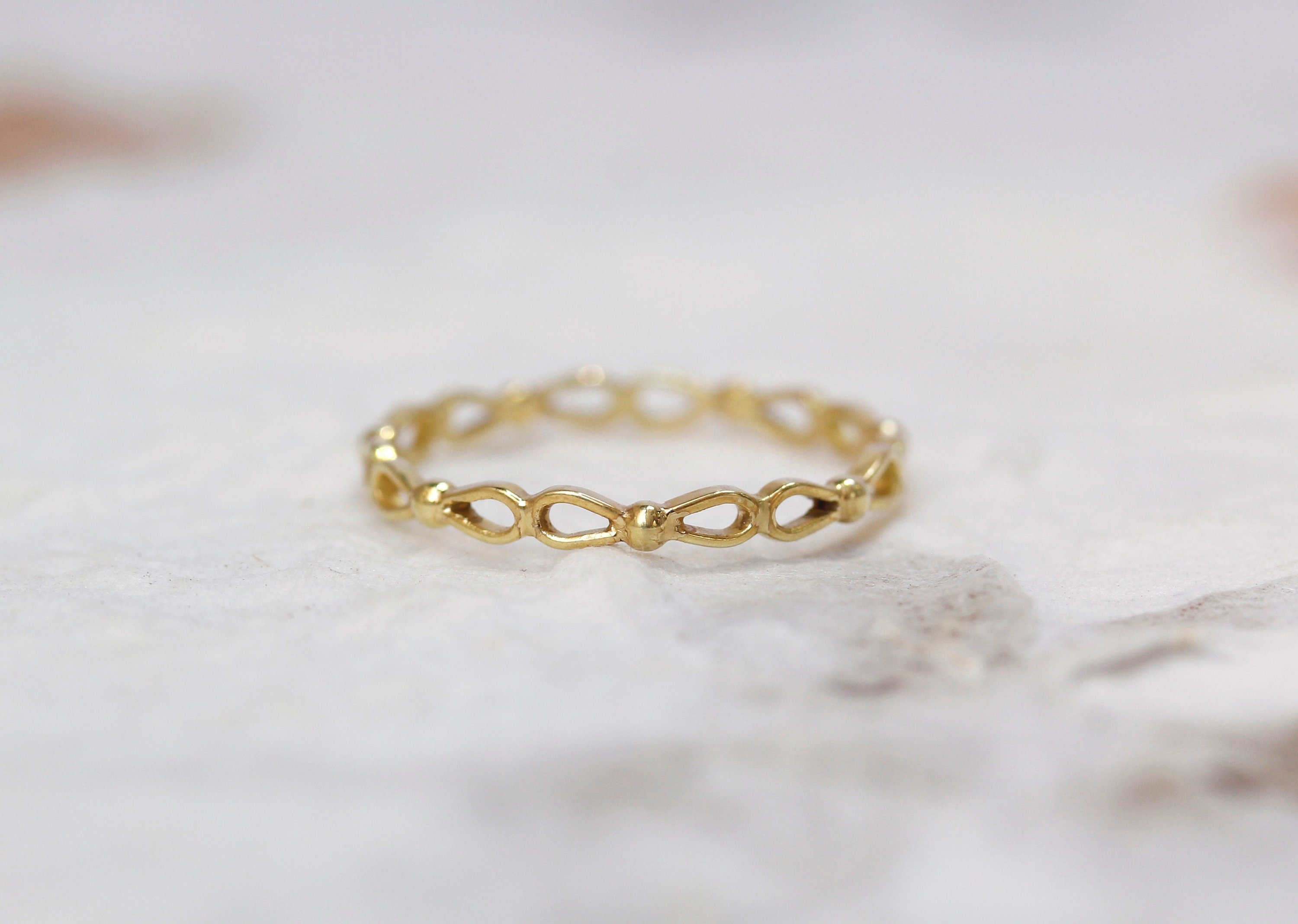 Ring Gold 750 Filigran Schleifchen zart Stapelring | Etsy
