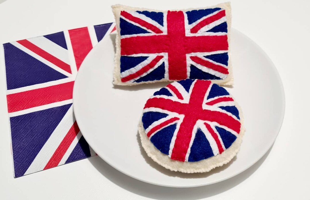 Jubilee Cat Toy / Union Jack Cat Toy / Catnip Jubilee / British Flag ...