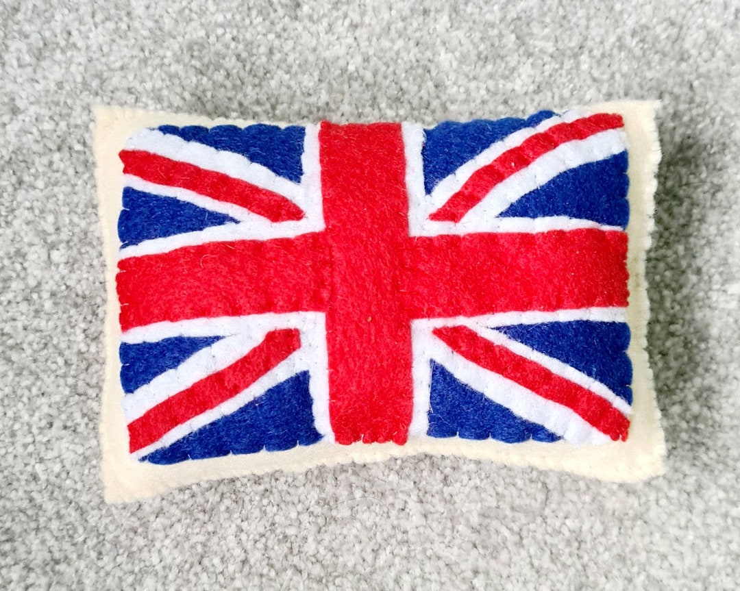 Coronation Pop Tart / Catnip Pop Tart / British Flag Cat Toy ...