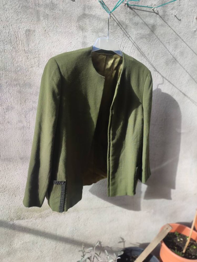 Vintage Blazer With Statement Embroidered Details Collarless - Etsy