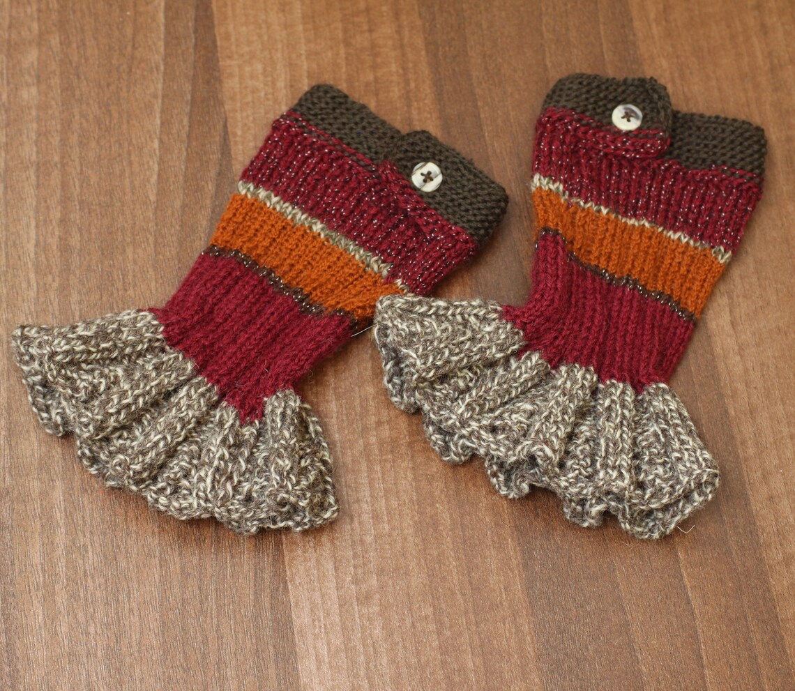 Hand Knit Sleeve Extensions Frilly Wrist Cuffs, Knitted Boho Wrist ...