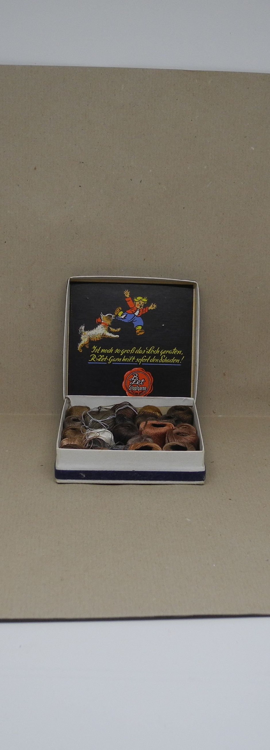 Old Cardboard Box of Stuffing Twist Original R-ZET Stuffing Threads - Etsy