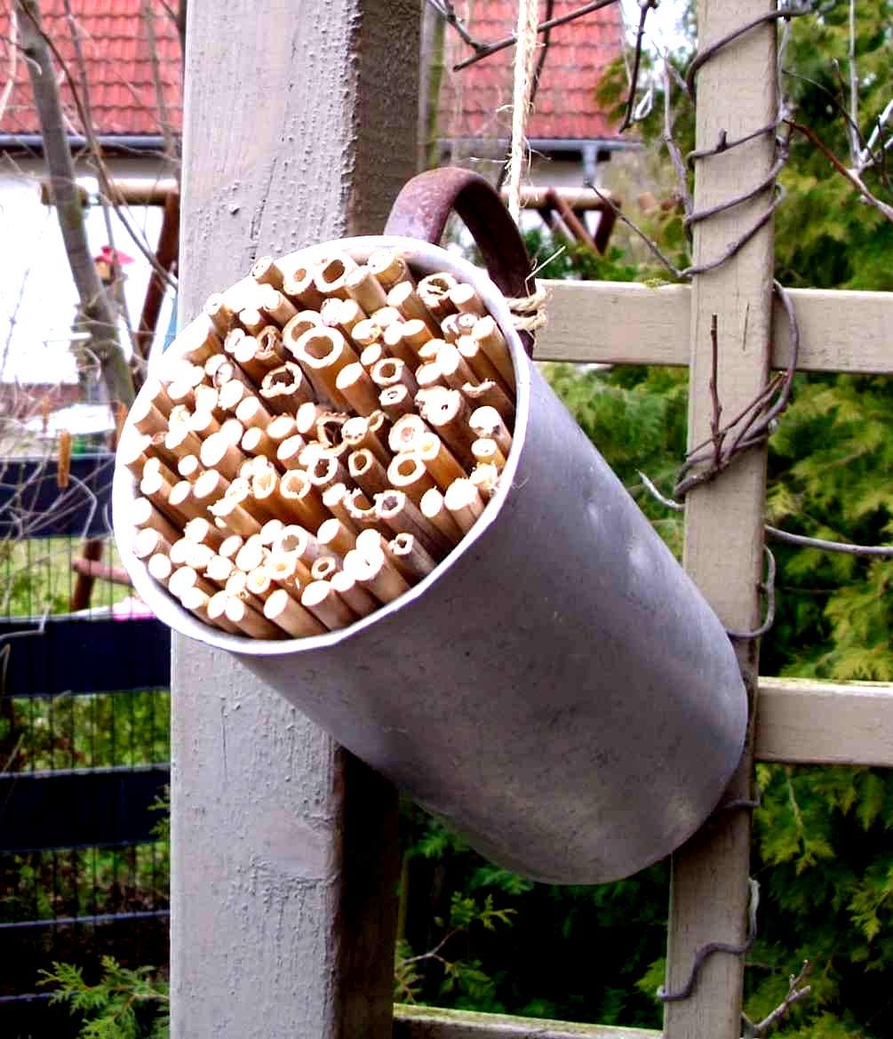 Mini Insect Hotel Upcycling Bee House Vintage Cooking Pot #980783175 - Etsy