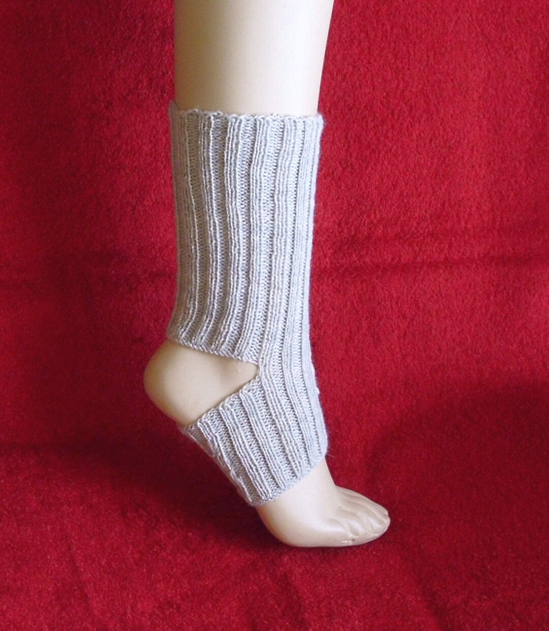 Flip-flop Socks, Yoga Socks, Cuffs, Pilates Socks, Dance Socks, Sports ...