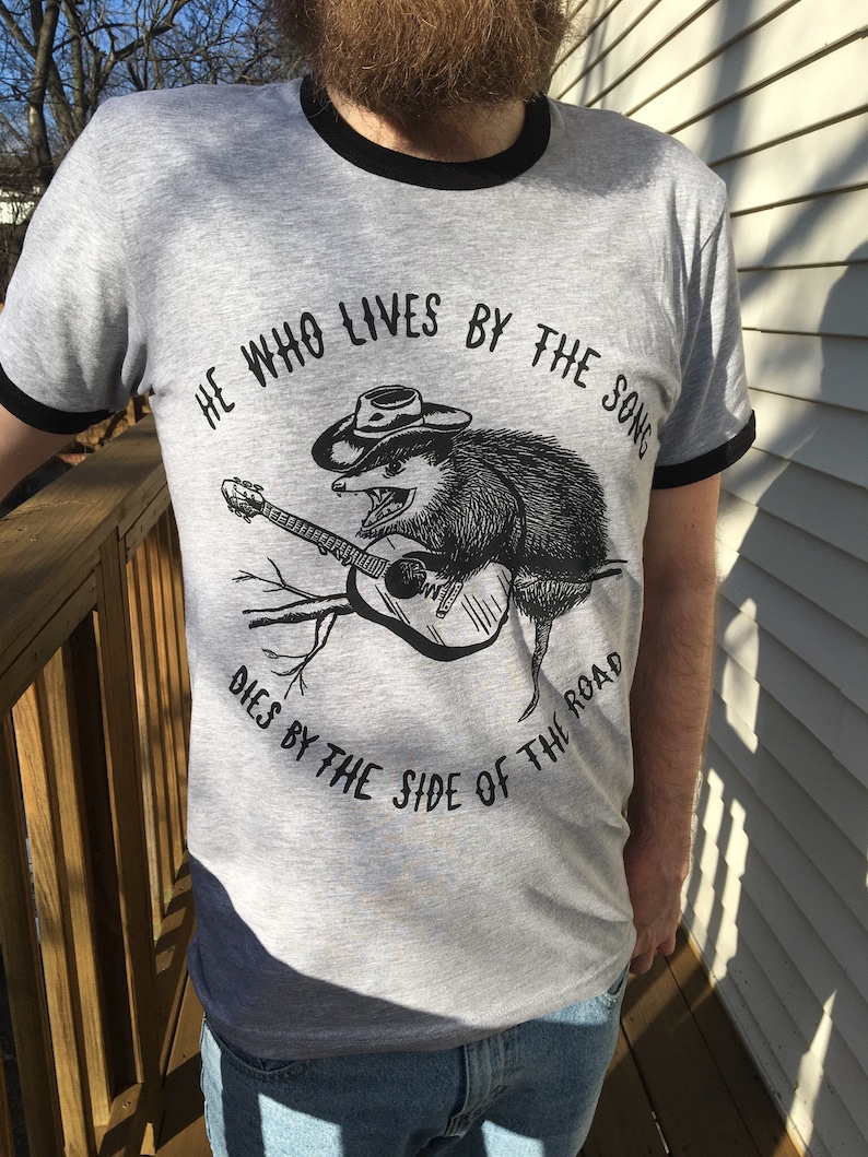 Singin Possum t-shirt | Etsy
