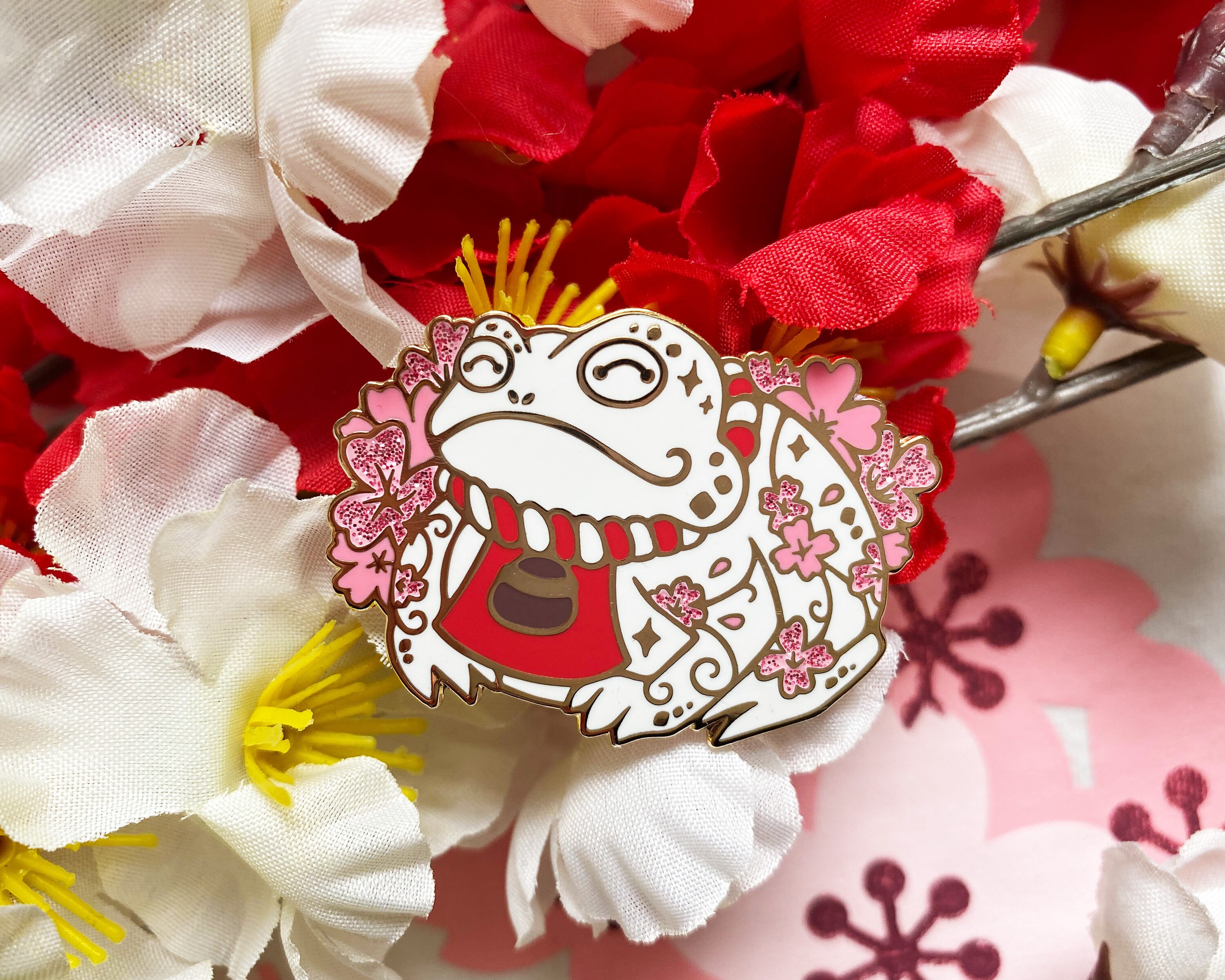 Kaeru / Frog Enamel Pin Japanese Folklore Mini Pins Shrine - Etsy UK