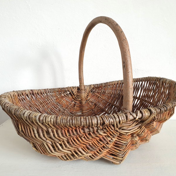 Antique Vintage Old Basket - Etsy