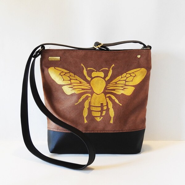 Bee Purse - Etsy