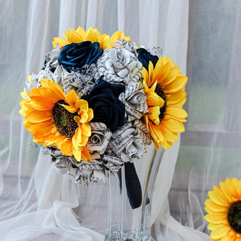 Sunflower and Rose Bouquet - Etsy