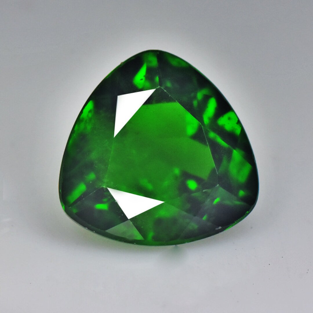 Vivid Green Chrome Diopside Trillion Cut Diopside Natural Diopside 1 ...