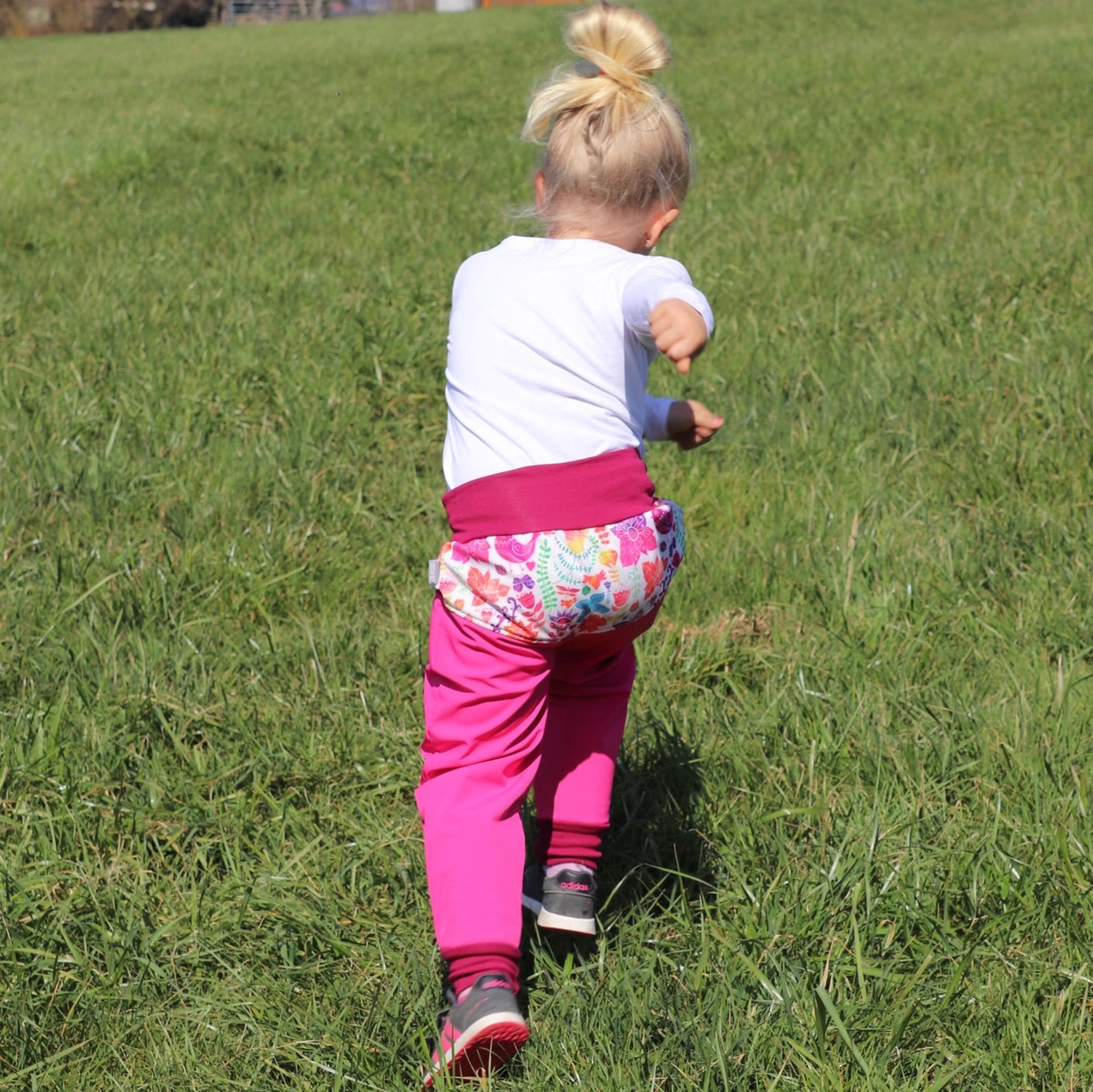 Lilakind Kinder Baby Softshell Hose Pink Blumen | Etsy