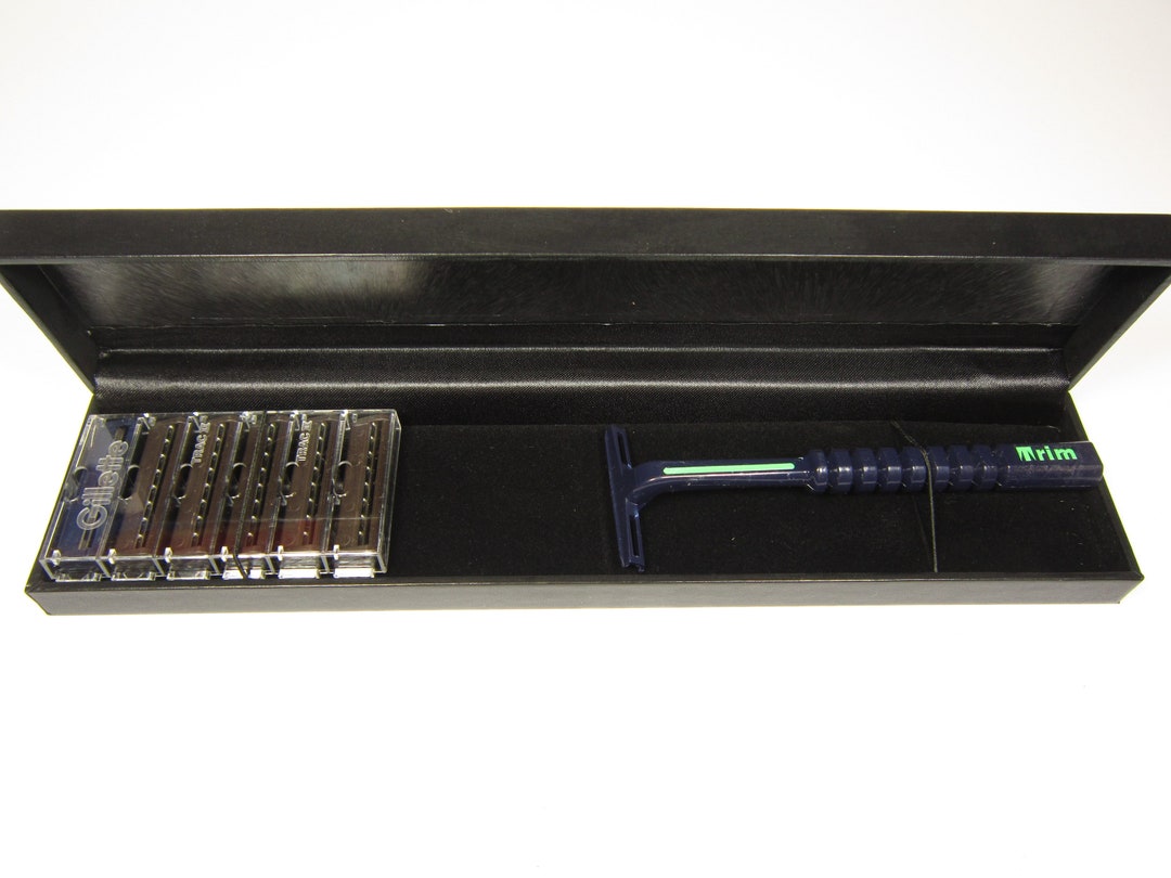 Razor System G2,gii,tracii,pii,razor Twin Blades, in a Gift Box ...