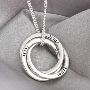 Family Chain Name Circle Name Engraving Two Flat Ring Pendant ...