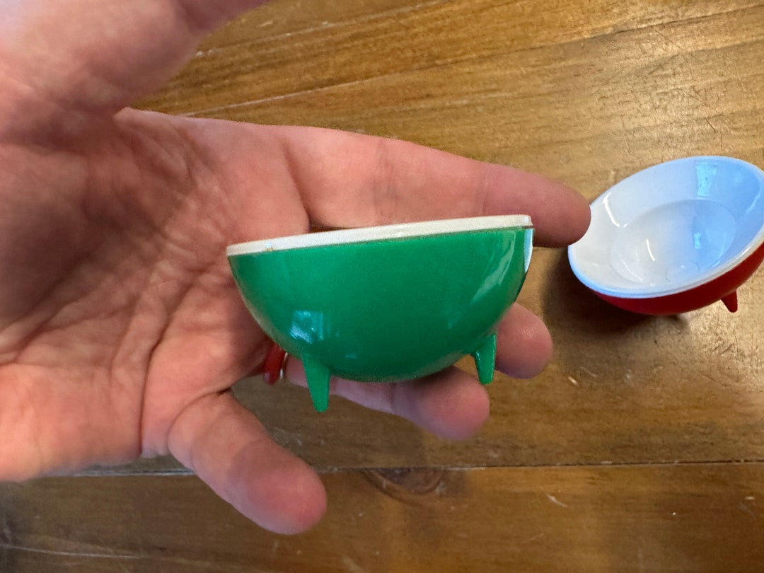 Egg Cup Space Age Plastic Sputnik Tripod Rar 60s Green - Etsy