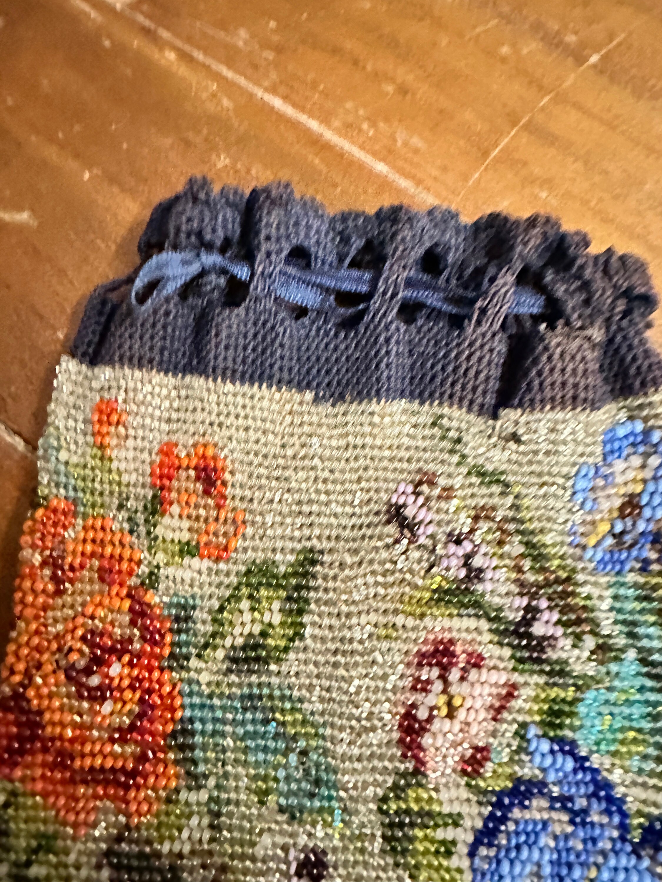 Vintage Brocante Art Deco, Art Nouveau Reticule Beaded Bag Clapper Bag ...