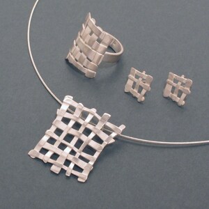 Ring Grid - Etsy