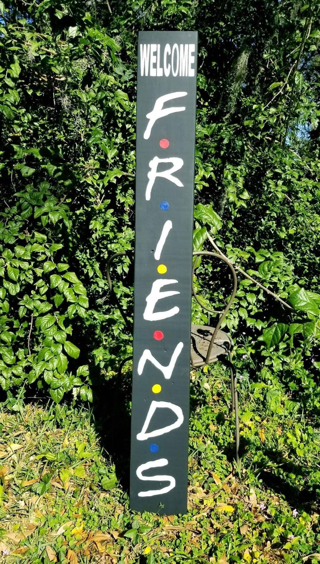 Friends Welcome Sign - Etsy