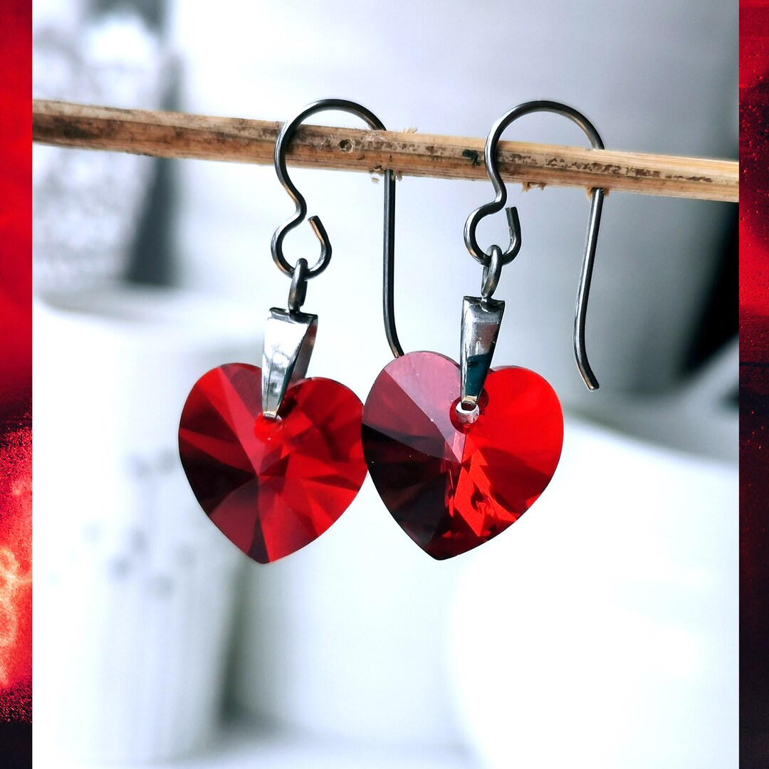 Titanium Rich Red Heart Drops. Made With Siam Crystals & Pure Titanium ...