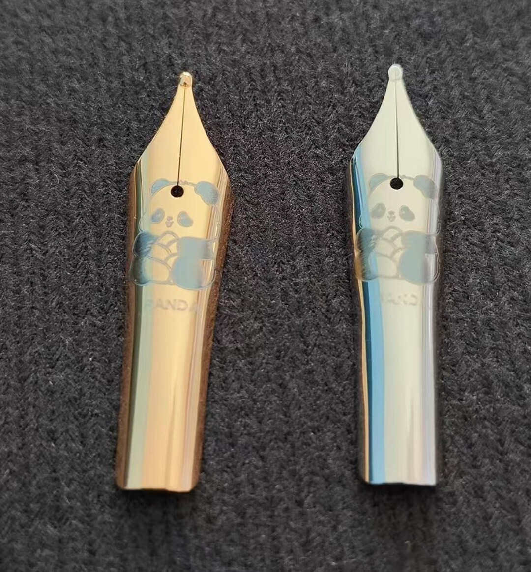 St Penpps 1pcs One Panda Eat Bamboo Shoots Pattern #6 Size 35mm ...