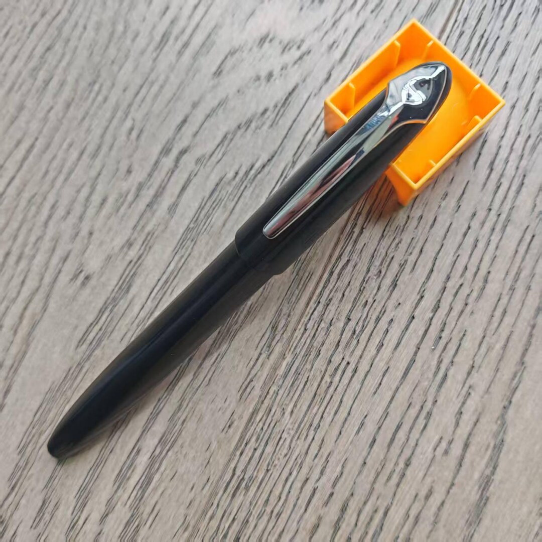 Buy St Penpps Lanbitou Triangle Fountain Pen Black Plastic Pen Ef/f/m/1 ...