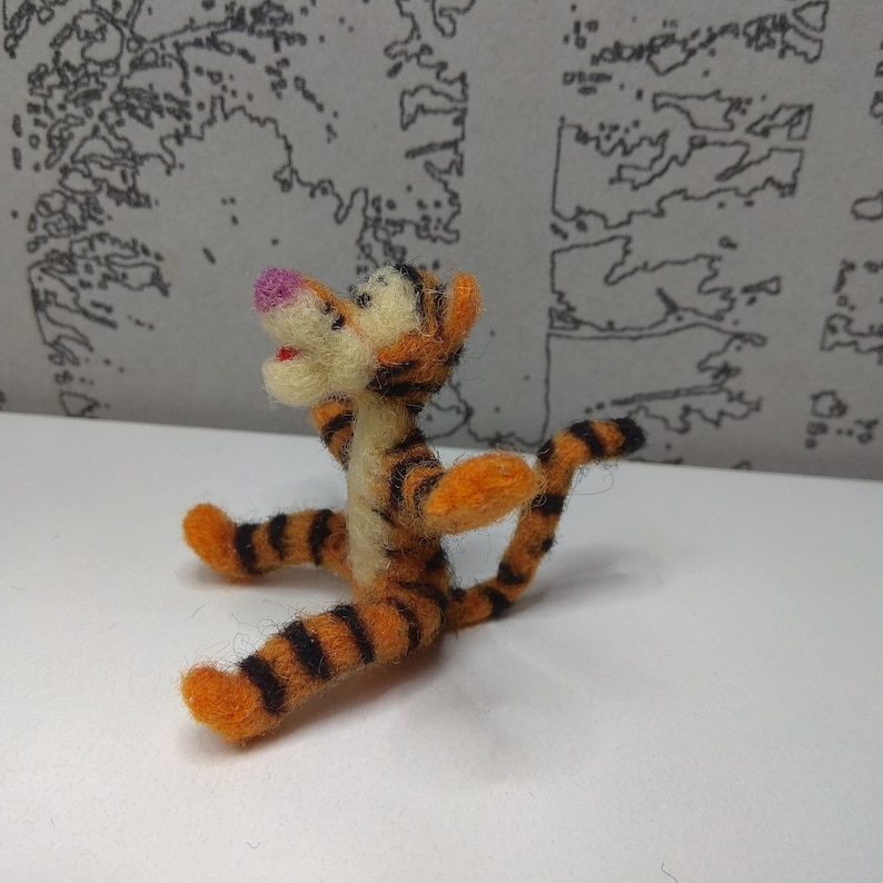 Tigger and Winnie the Pooh, Miniature Animals, Made of Wool, Dry ...