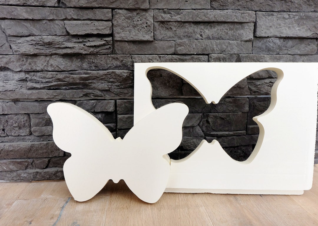 1 X Concrete Cast Butterfly 26 X 34 Cm - Etsy