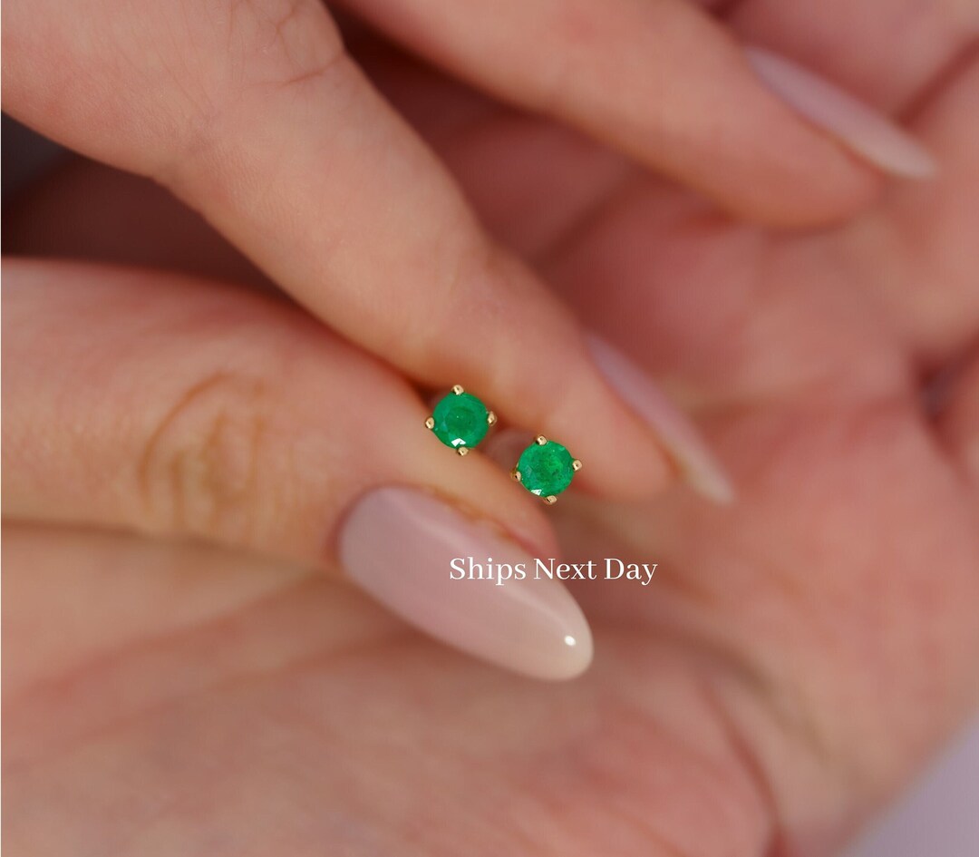 1/2 Carat Natural Emerald 4mm 4-prong 14K Gold Stud Earrings / 0.50 ...
