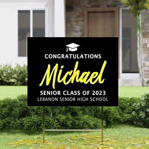 Custom Senior Graduating Yard Sign High School Graduate Sign - Etsy
