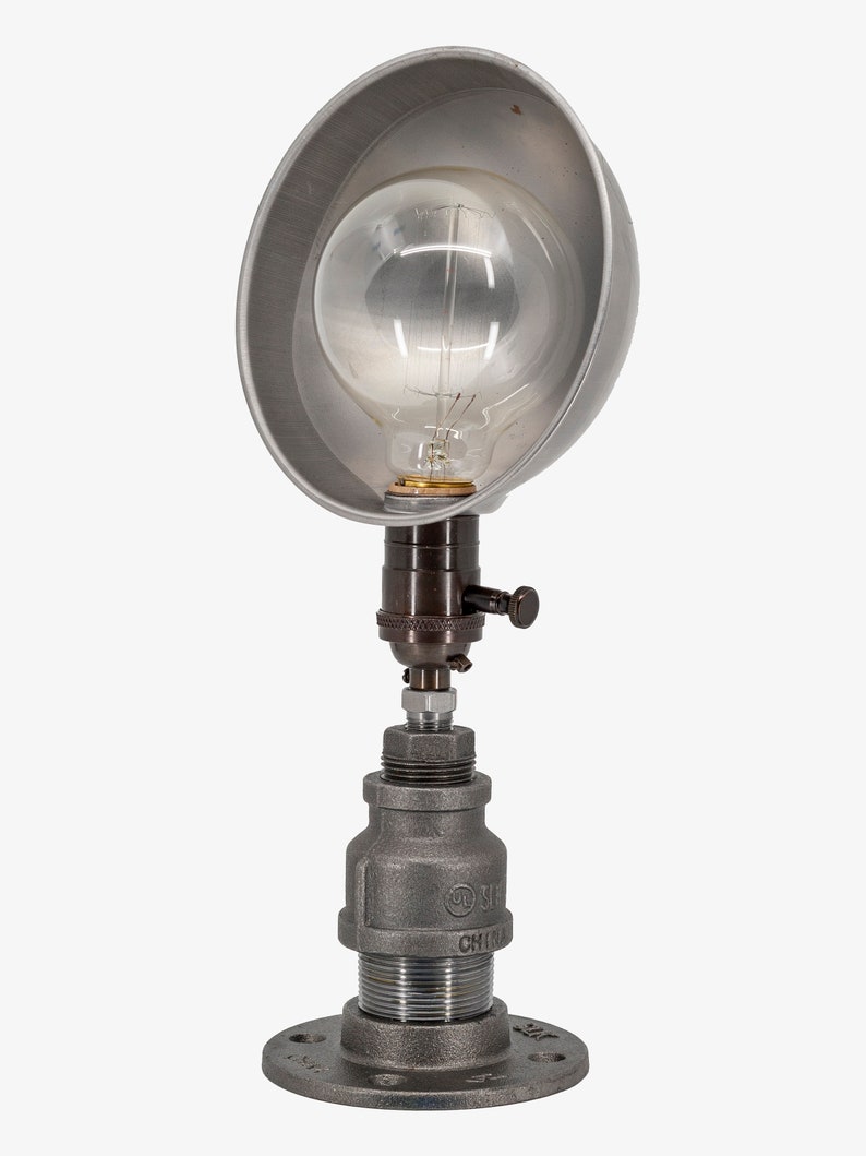 No. 11 [industrial Light Fixture – Edison Bulb Pipe Lamp – Dimmable] - Etsy