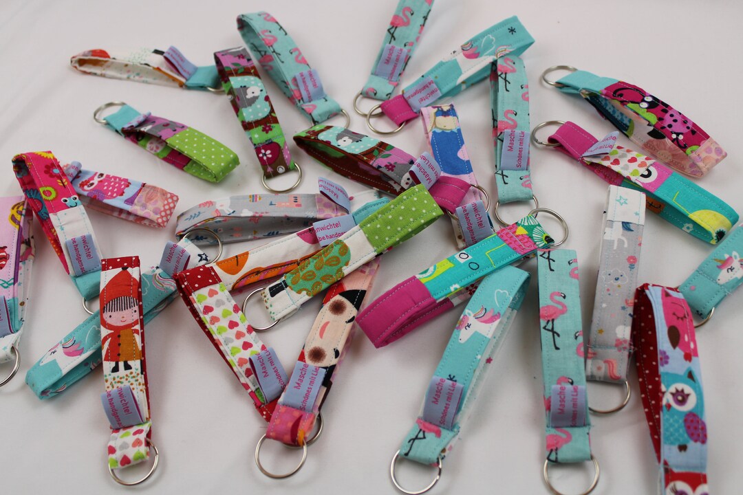 Key Ring for Children M in a Set Giveaway, Guest Gift, Children's ...