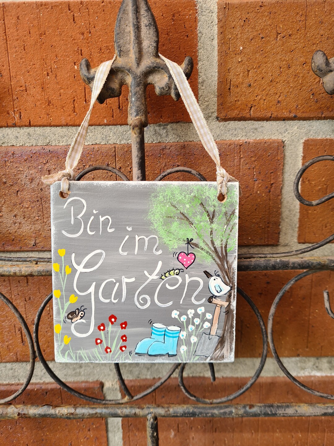 I'm in the Garden .. Mini Garden Sign - Etsy