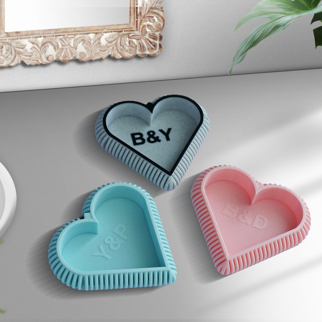 3D Print Wedding Ring Tray With Custom Name and Color, Unique Heart ...