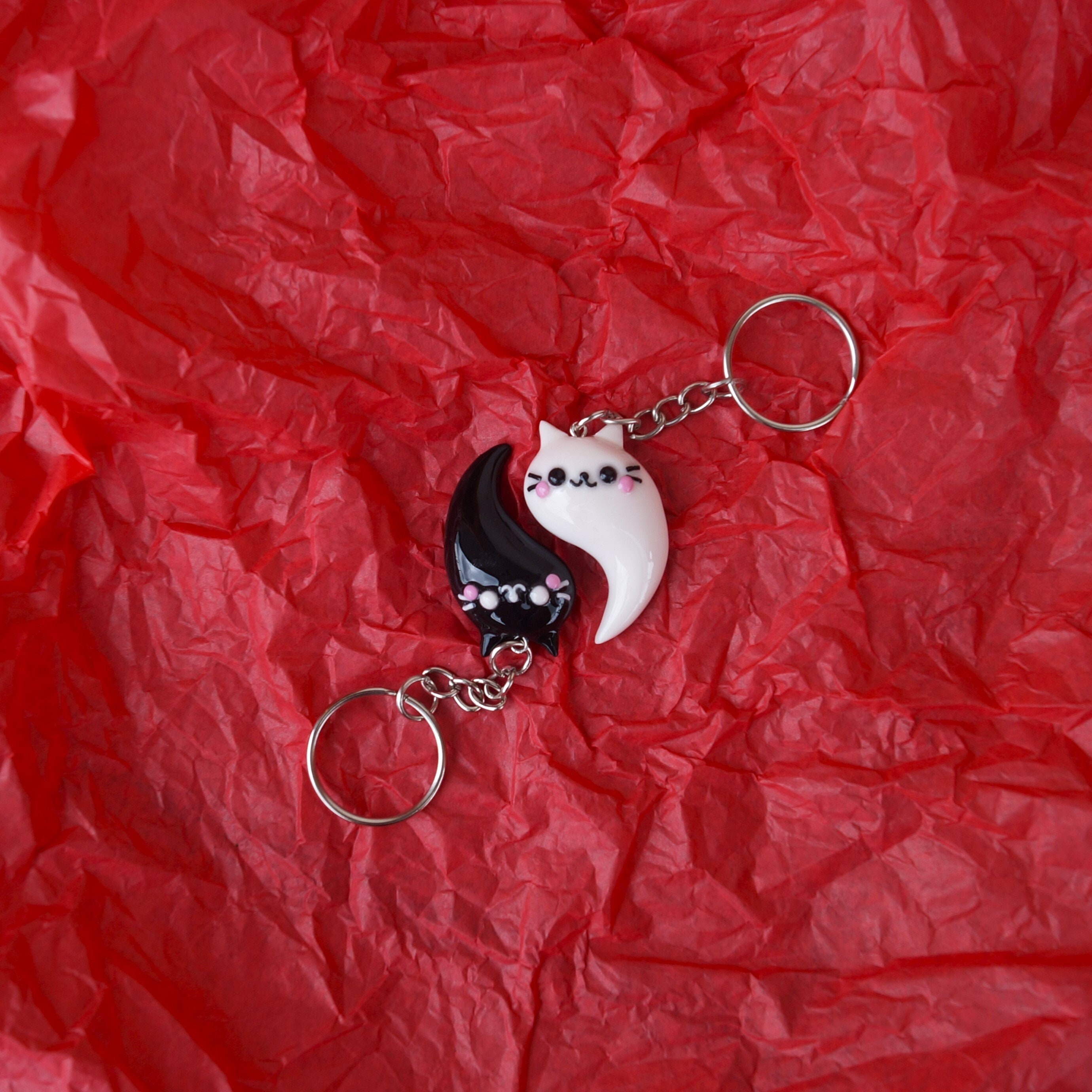Yin and Yang Cat Keychain, Bestfriend Matching Keychain, Couple ...