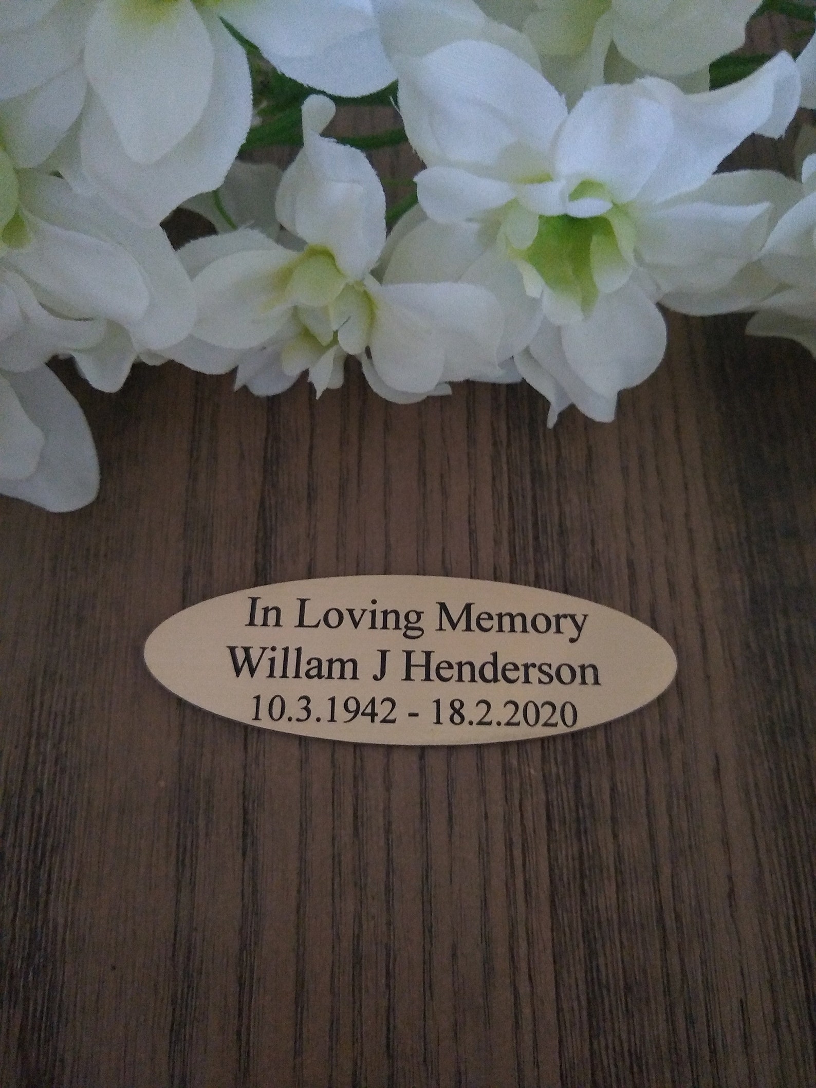Memorial Name Plate Brass Colour Coffin Urn Name Plate Memorial Funeral ...