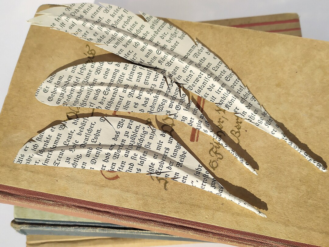 3 Feathers From Old Books, Nostalgic Paper-feathers Vintage Bookpages ...