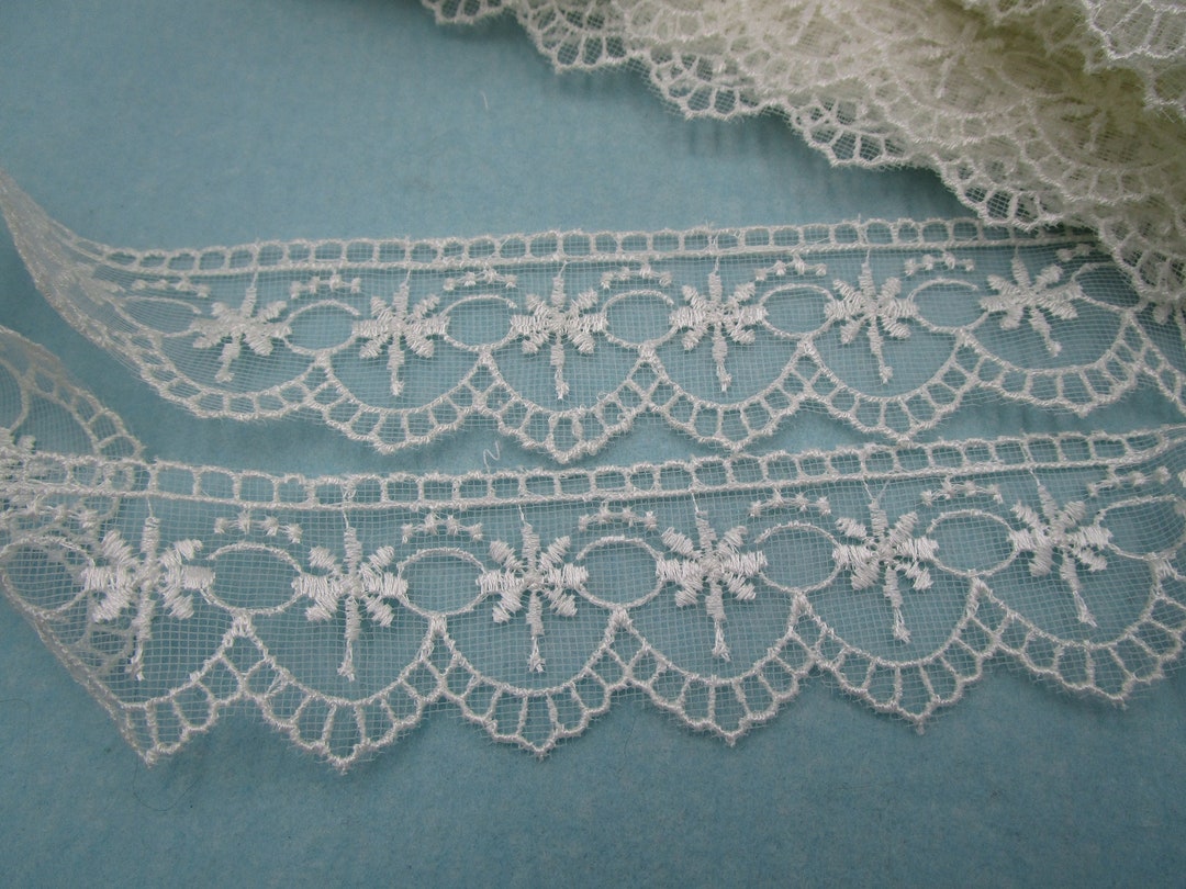 Narrow Net Tip Border With Bow Edge and Embroidery Raw White - Etsy