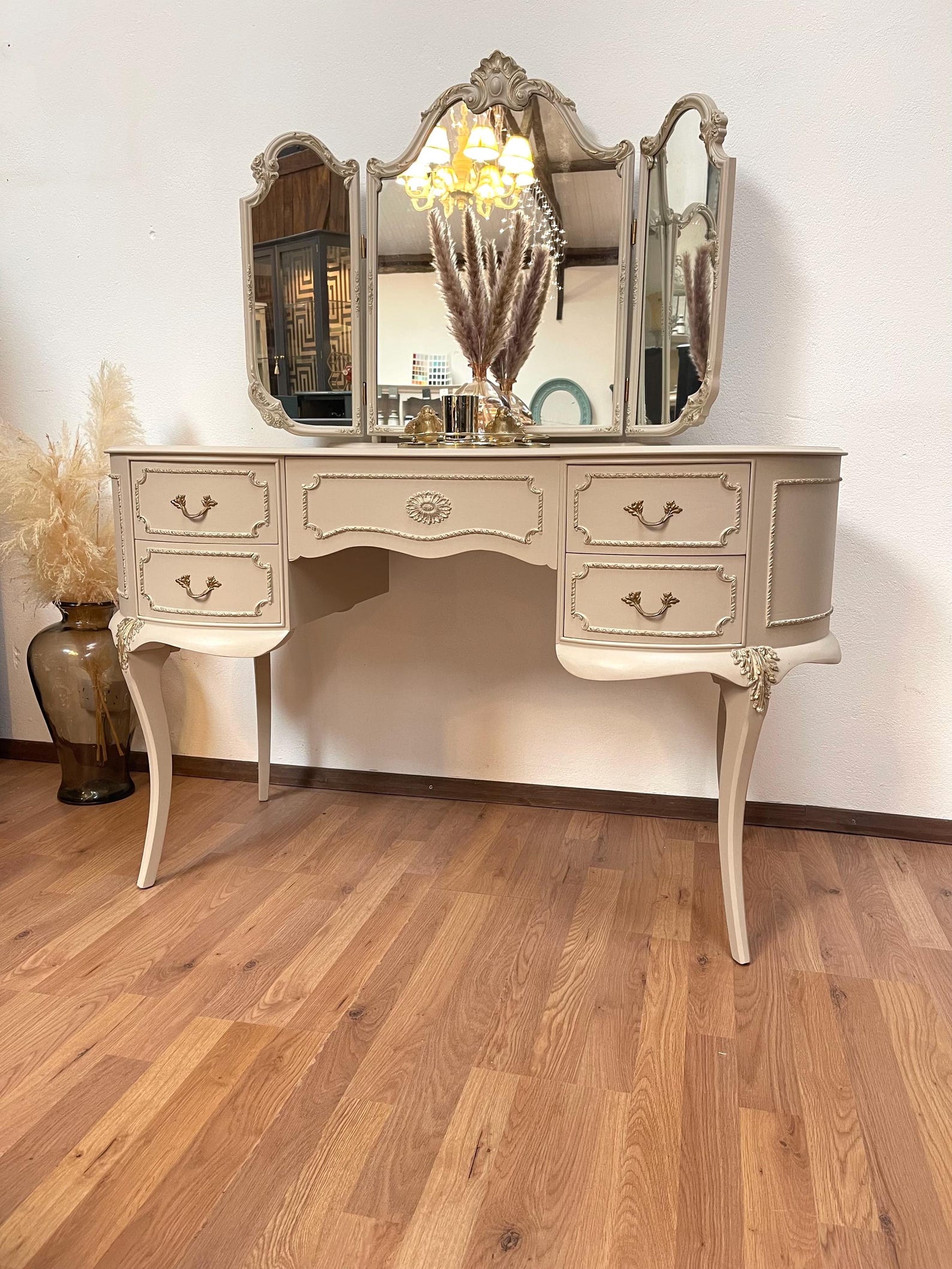 Olympus French Louis Style Dressing Table - Etsy UK