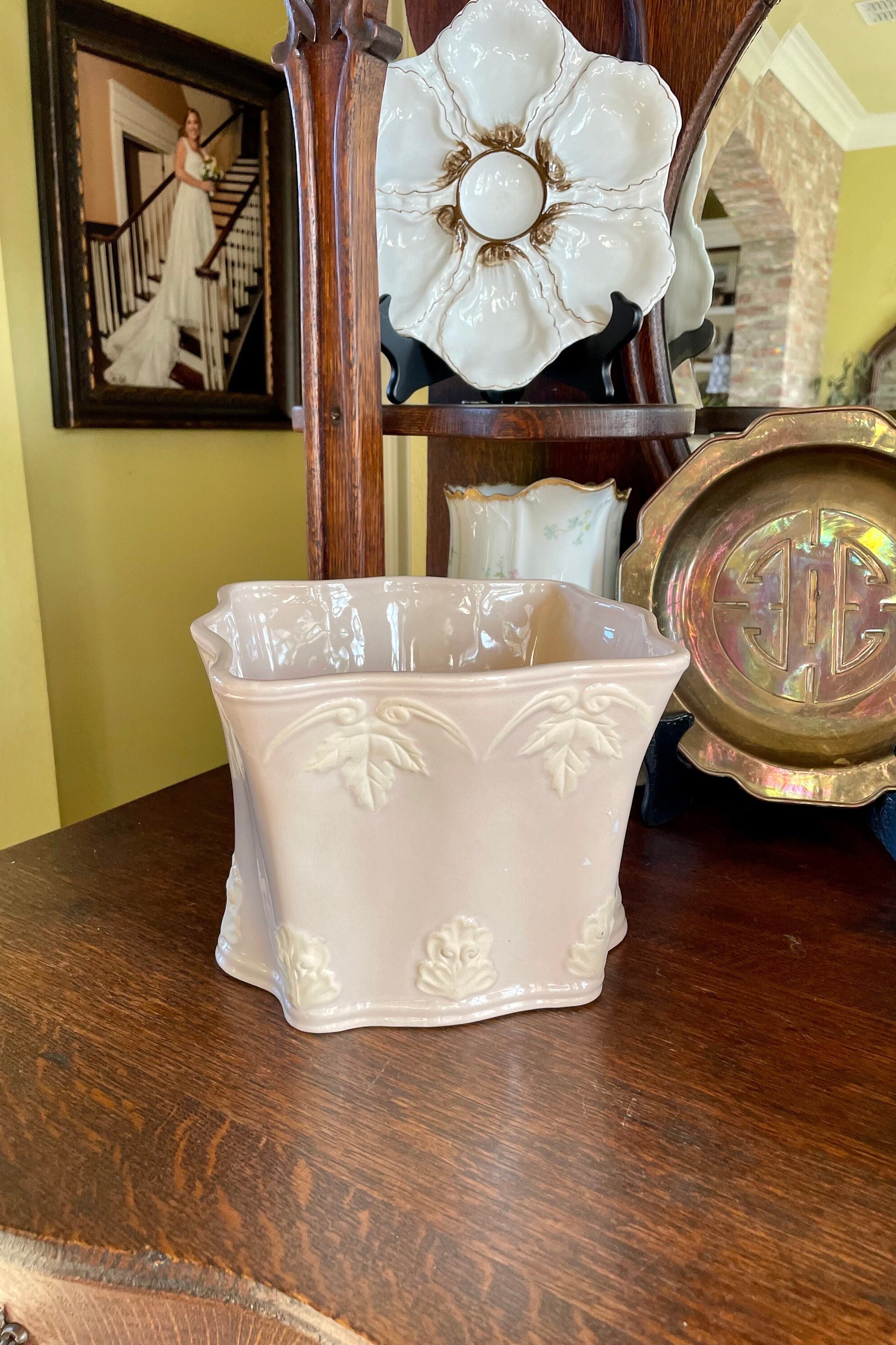 Vintage Pink Cache Pot Jardiniere Planter With Relief Work Molding in a ...